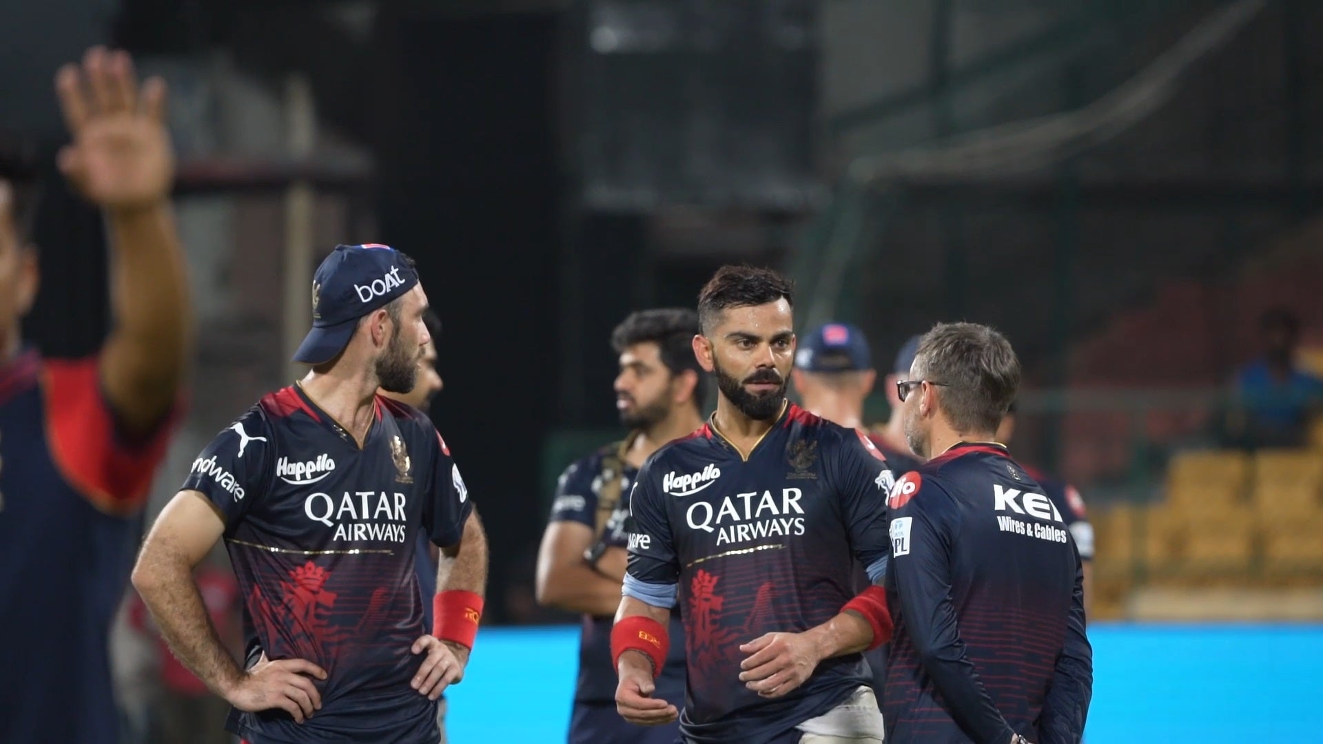 Watch Captain Faf and Virat marshall the RCB troops video online on JioTV